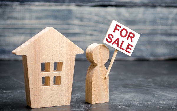 Selling a Home FSBO? You Need a Lawyer | Hocker Law, LLC